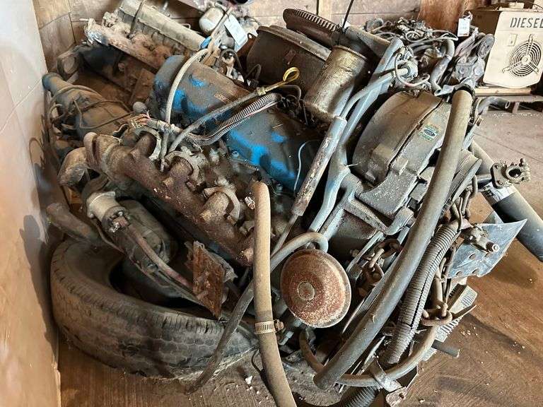 6.9 Liter International Diesel Engine with C6 Transmission Out of a ...