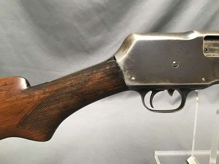 Ranger Repeating Shotgun, 16-Gauge, Browning Patent - Albrecht Auction ...