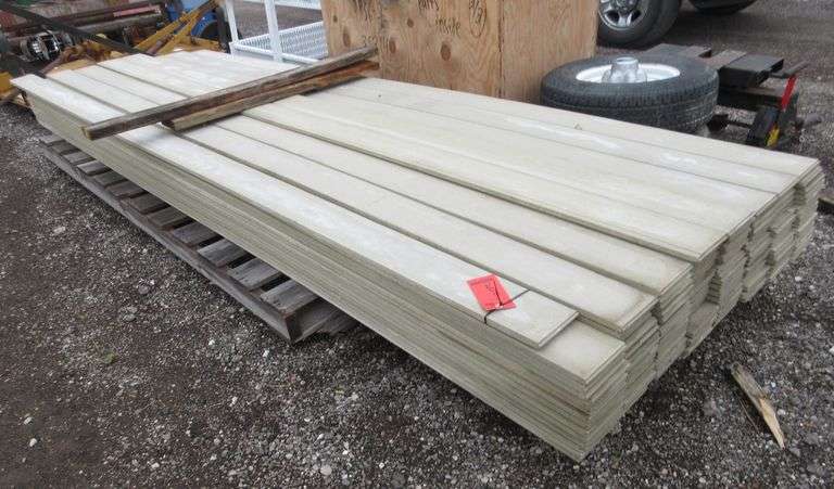 (122) Pieces of James Hardie fiber cement lap siding, commercial grade ...