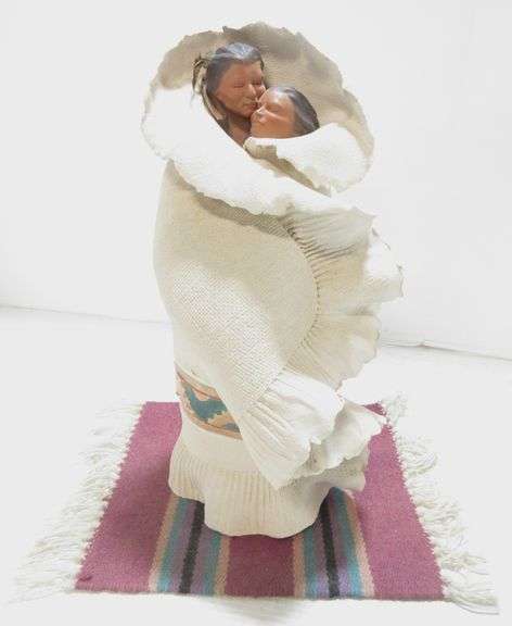 Limited Edition No. 160/900 Native American Clay Sculpture by Linda ...