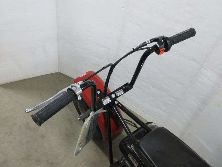 2021 Coleman mini bike, has manuals and tool bag, starts first pull ...