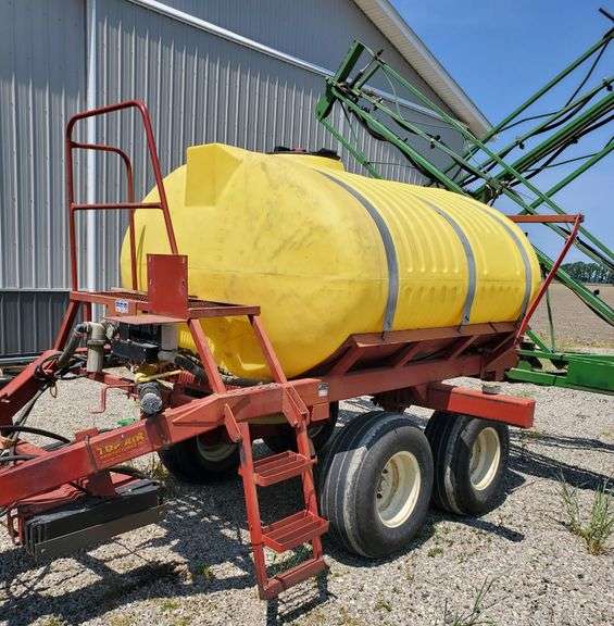 2000 Top Air Masterlink 1000 Sprayer, 1000-Gallon Capacity with New ...