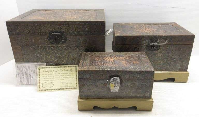Older Thomas J. Pacconi Sr. Nestling Storage Chest Set, lined with CoA ...