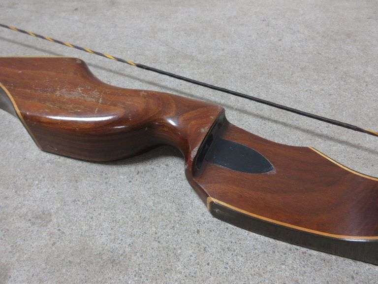 Darton super elite hunter recurve bow with string, ready to shoot right ...