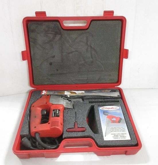 Equalizer magnum auto glass cut-out knife with (2) sheaths, and (3 ...