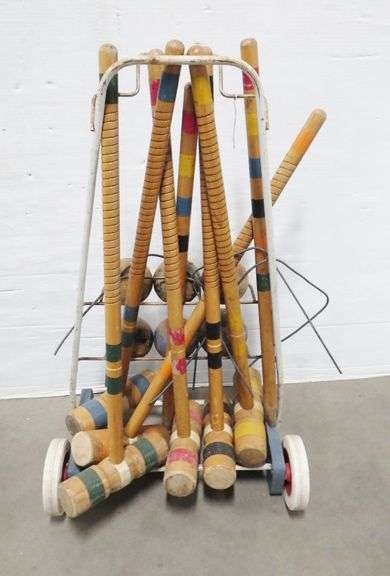 Old croquet set - Albrecht Auction Service