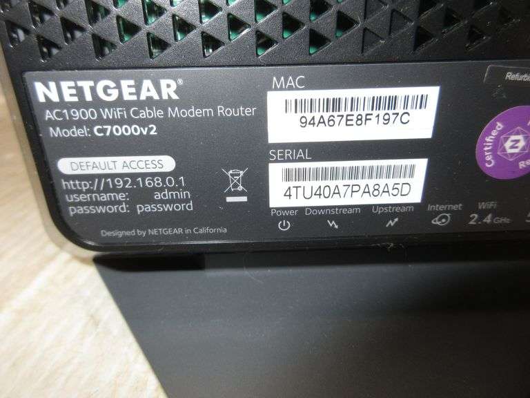 AC1900 WiFi Netgear modem and router with power cord, model C7000V2 ...