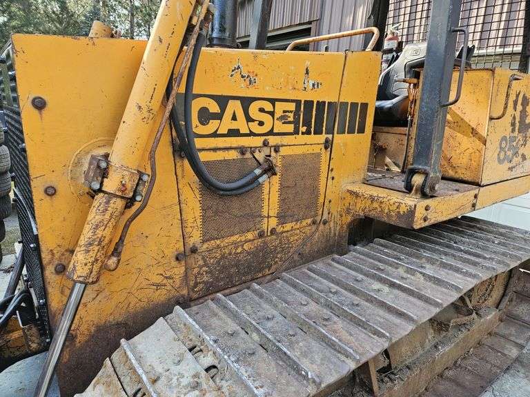 1979 Case 850B Dozer, (5551.6 Hours), 6-Way Blade, 75 HP, Starts and ...