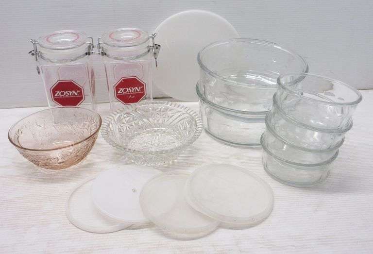 (6) ARC France glass bowls with four lids, (2) Other glass bowls, and ...