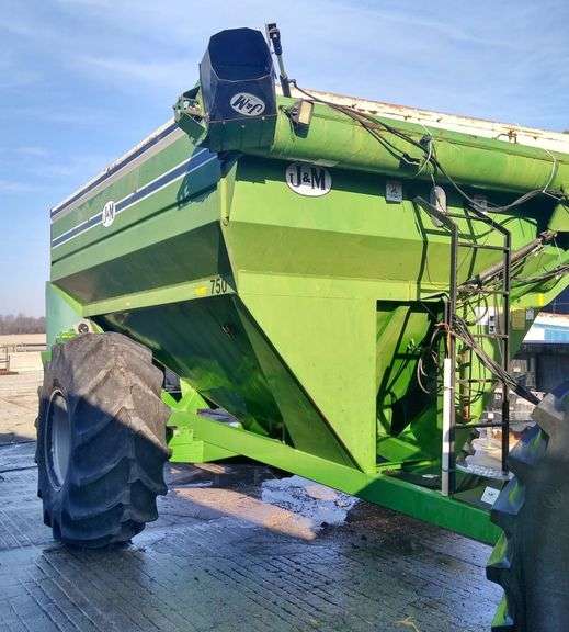 J&M 750 Grain Cart, 14" Auger, 30.5x32 Tires, Auger Liner in 2020 ...