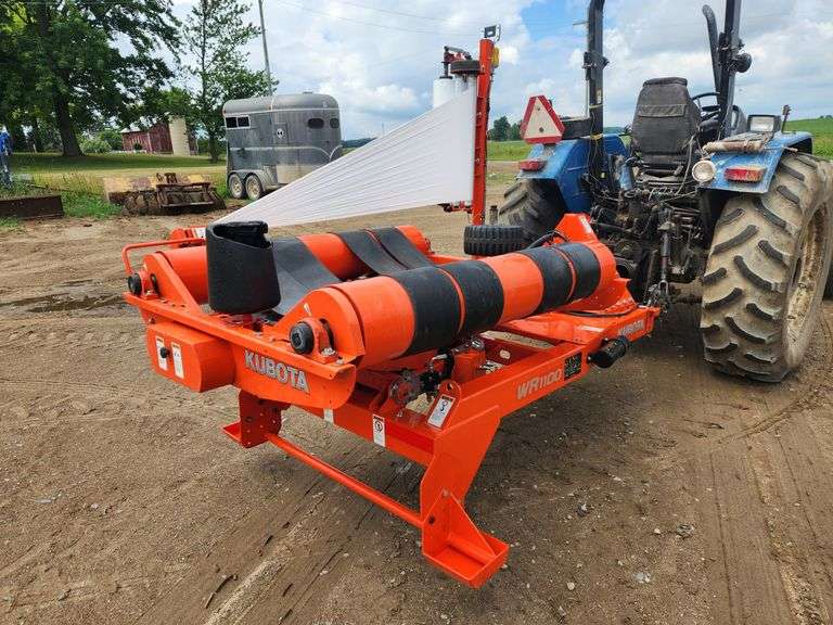 Kubota 1100 Bale Wrapper, 3-Point Hookup, 4 Years Old, Automatic ...