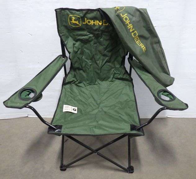 John Deere collapsible chair, comes with carry case/bag, dirty from ...