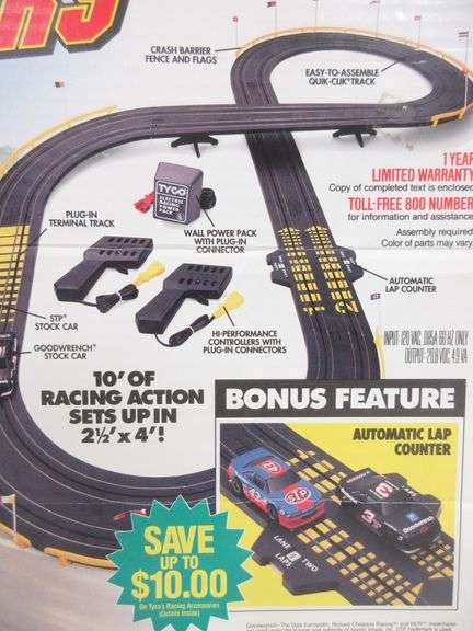 Tyco HO scale slot car set, includes: (2) Cars, transformer ...