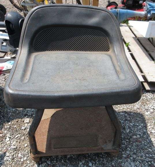 Mac tools rolling mechanics tractor seat with tool tray - Albrecht ...