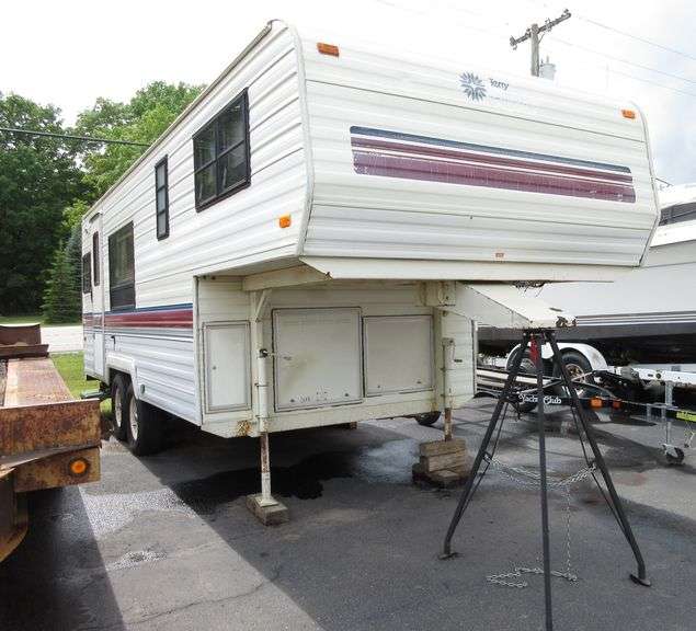 1990 Terry Fleetwood 23' trailer coach, VIN: 1EA5C2325L2930848, great ...