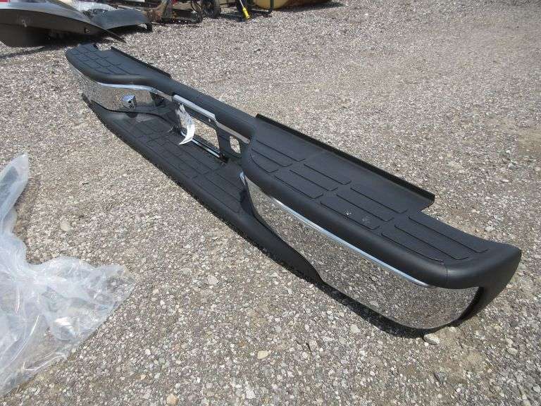 Rear step bumper, fits 1999-2007 Classic Chevrolet Silverado/GMC Sierra ...