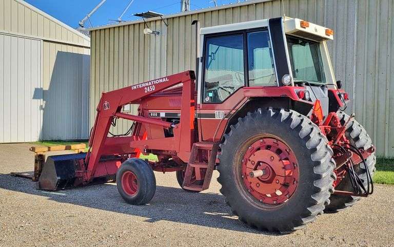 1981 International 886 Tractor with 2450 Loader, Includes Bucket and ...