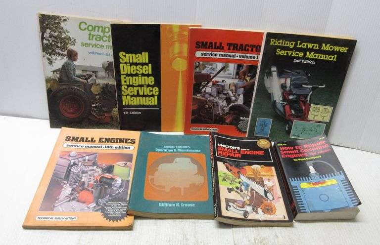 (8) Small engine/tractor repair books, good - Albrecht Auction Service