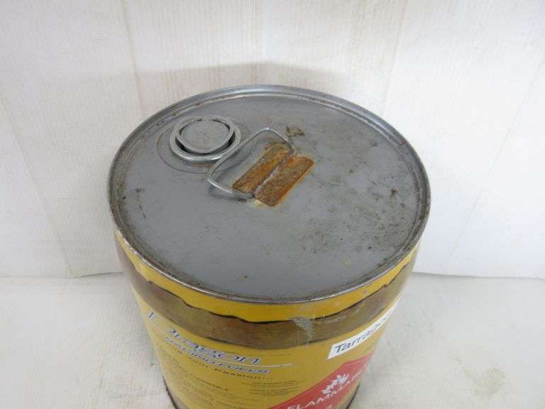 5-Gallon Can of Dragon racing fuel, empty - Albrecht Auction Service