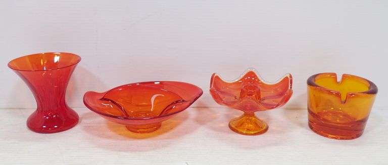 (4) Pieces of older orange glassware, up to 4"H, good - Albrecht ...