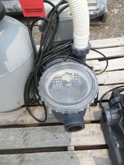 Intex sand filter and pump for above ground pool, model SF70110, 24" x ...