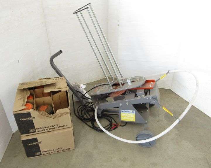 Champion Wheely Bird trap thrower, runs off of a small battery ...