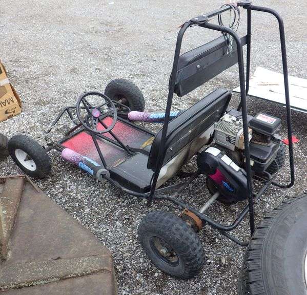 Manco Go-Kart, Briggs & Stratton Engine, 485 LXT, needs one tire ...