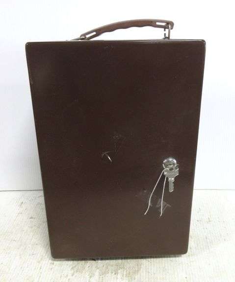 Heavy duty lock box with (2) keys and (2) handles, 14"W x 9 1/4"D x 6"H ...