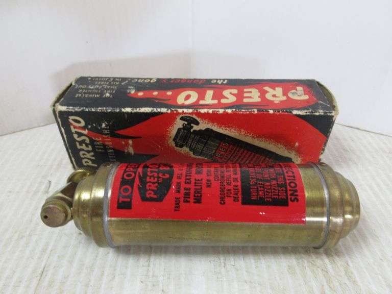 Presto fire extinguisher in box - Albrecht Auction Service