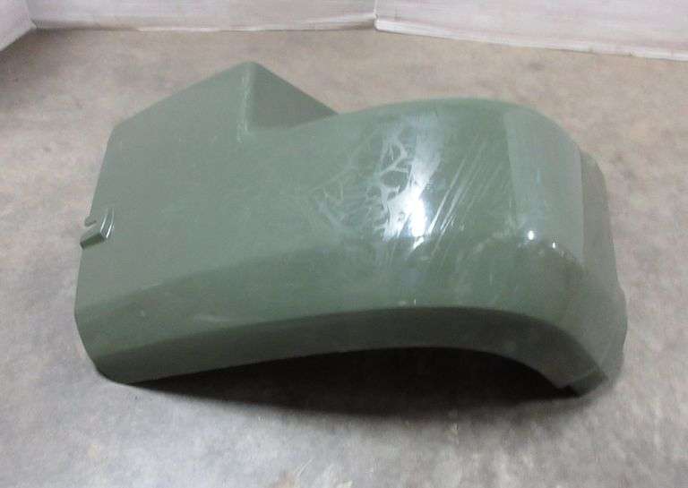 John Deere Gator replacement fenders, includes: (2) Right handed ...