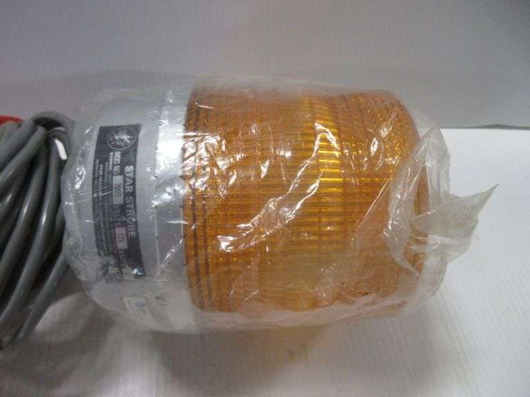 Star Strobe 200s mountable strobe light with 26" bar and vehicle power ...