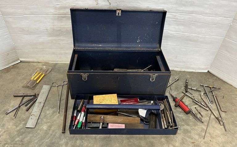Steel toolbox with machinist tooling, includes: Cutting bits, mirrors ...