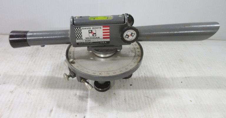 David White model 8090 transit, 12"W, good - Albrecht Auction Service