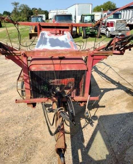 John Bean FMC Sprayer, 600 US Gallon Stainless Steel, 86' Boom ...