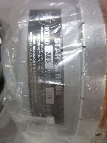 Star Strobe 200s mountable strobe light with 26" bar and vehicle power ...