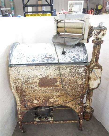 Thor washing machine, early 1900's, power cycles, power ringer, 52"H ...