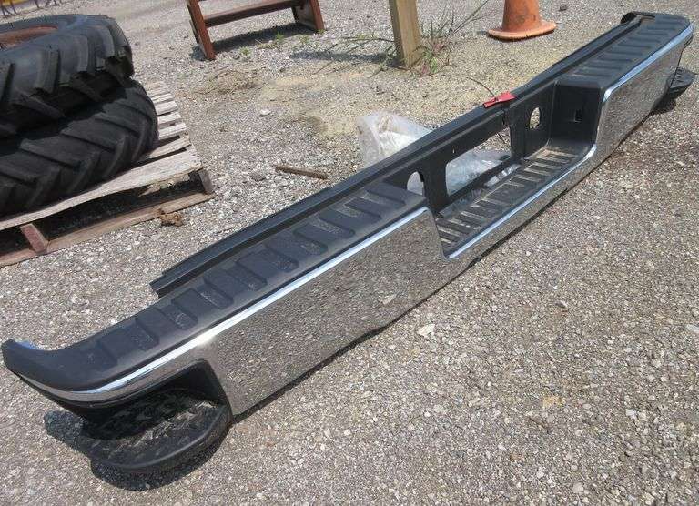 Rear step bumper, fits 2014-2018 Chevy/GMC Silverado/Sierra 1500, and ...