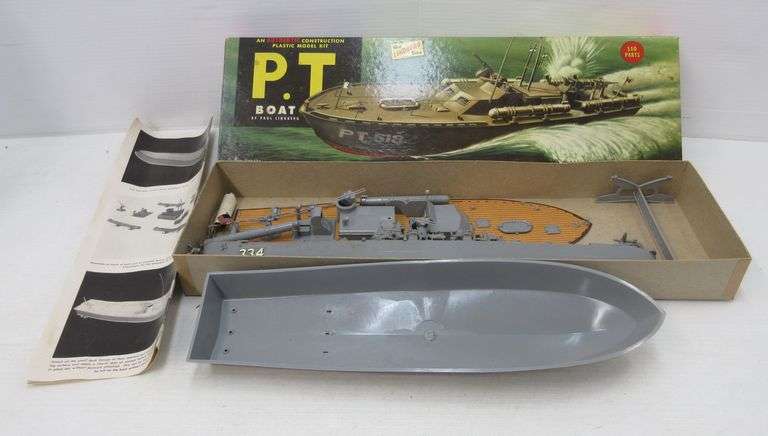 Older P.T. Boat Model Kit - Albrecht Auction Service