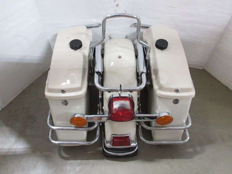 2001 Harley Road King Police FLHPI, rear assembly includes: Fender ...