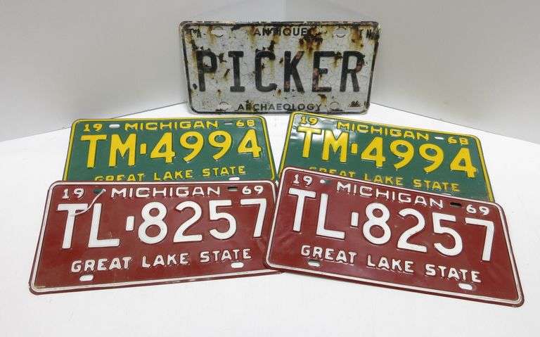 Matching set of 1968 license plates, matching set of 1969 license ...