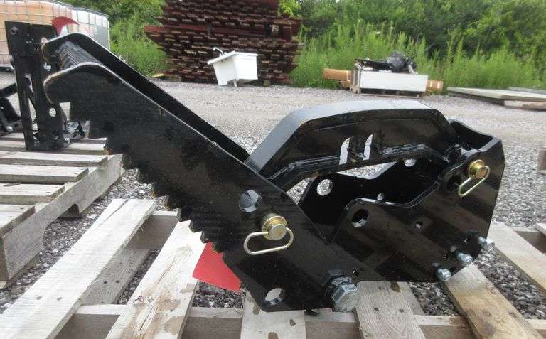 Bolt-on excavator backhoe claw thumb, fits all booms up to 3 1/4"W ...