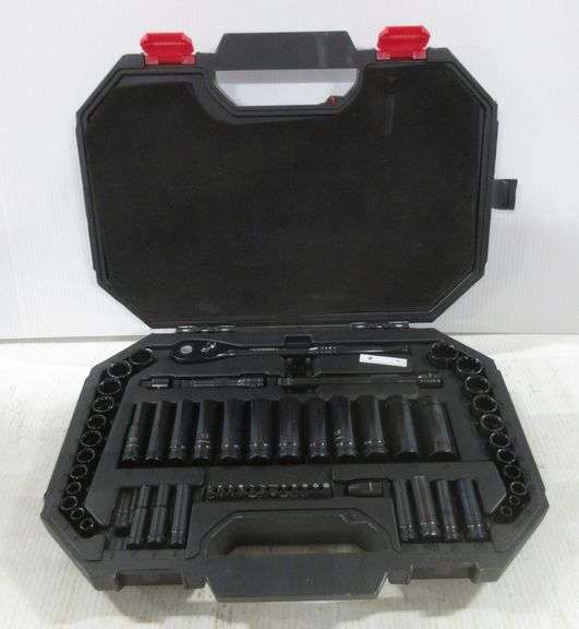 Husky 60-piece Mechanics tool set with 100-position ratchet and ...