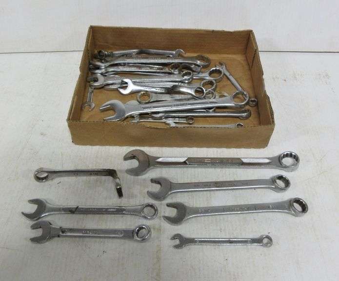 Assorted of metric open end box wrenches, good - Albrecht Auction Service