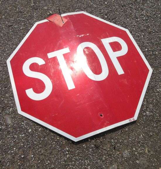 Standard stop sign, 30" x 30" - Albrecht Auction Service