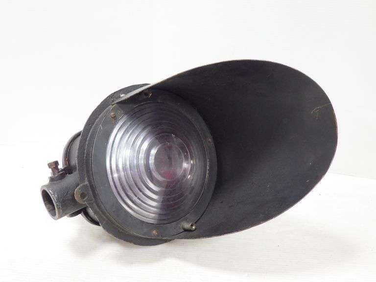 Railroad signal light, US +S Co. cast iron light fixture, made in the ...