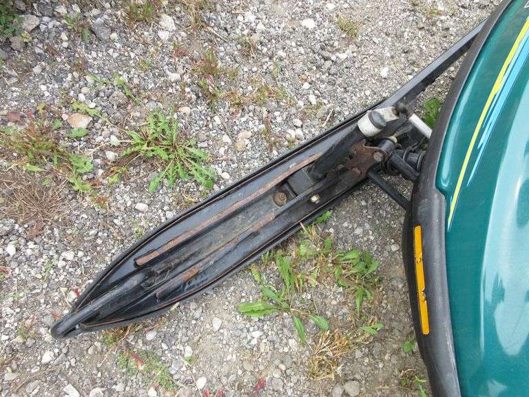 1996 Ski Doo Touring E Rotax 380 snowmobile, runs great, hard starting ...