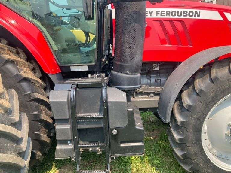 2016 Massey-Ferguson 7726 MFWD Tractor, (2200 Hours), Powershift Dyna 6 ...