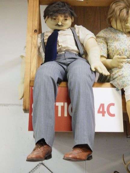 Older life size stuffed bench sitters man and woman, good - Albrecht ...