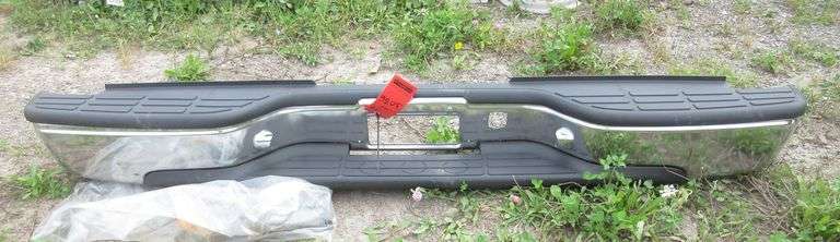 Truck rear step bumper, fits 1999-2007 Classic Chevy/GMC Silverado ...