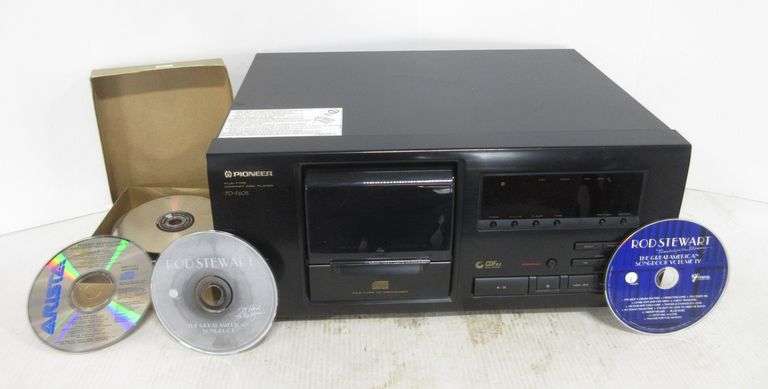 Pioneer file-type compact disc player, model PD-G605, plays 25-discs ...
